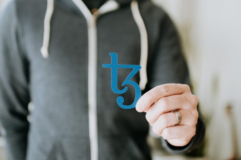 How to Generate QR Code For Crypto Wallet - ThumbTube