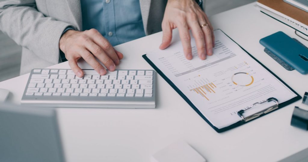 What Is an Expense Report? Definition, Examples, and How to Create One ...
